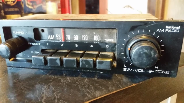 VINTAGE NATIONAL PUSH button car radio $55.00 - PicClick AU