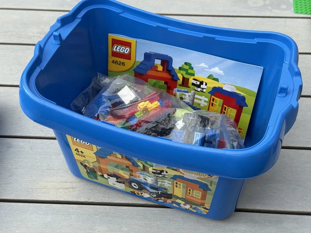 LEGO FARM BRICK Box 4626 100% Complete with Instructions And Blue Box ...