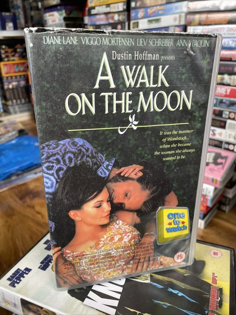 A WALK ON The Moon (VHS/SUR, 2000) £7.50 - PicClick UK