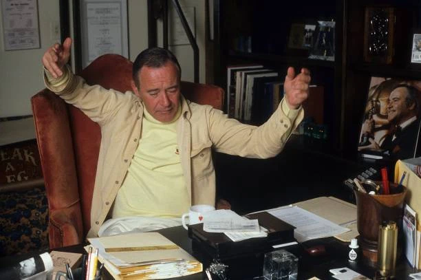 JACK LEMMON POSES for a portrait in c1984 in LA Old Photo 2 $8.50 ...