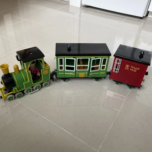 POSTMAN PAT GREENDALE Motor Rocket Children's Electronic Toy Figure ...