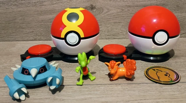 POKEMON BATTLE SURPRISE Attack Game Pokeball Bundle with Figures ...