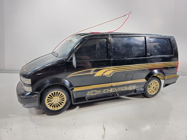 VINTAGE RADIO SHACK Chevy Astro Van R/C CAR ONLY AstroVan Chevrolet ...