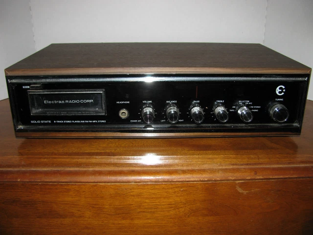 VINTAGE ELECTRA RADIO Corp. Solid State 8 Track Stereo Player AM/FM-FM ...