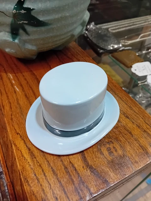 VINTAGE MOSS BROS Top Hat Covent Garden Ceramic Advertising Grey Top ...