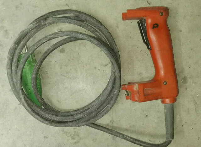 HILTI TE 72, TE 60 Griff, komplett mit Schalter, Kabel, gebraucht ...