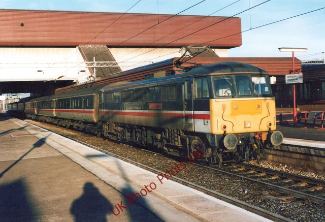 RAILWAY PHOTO 6X4 Class 86 86227 at Birmingham International Dec 1996 £ ...