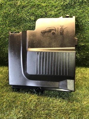 LAND ROVER DISCOVERY 2 Td5 V8 Battery Cover Trim Finisher 98-04 £28.99 ...