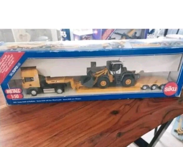 SIKU 3933 SCANIA R620 Tieflader mit Radlader 1:50 unbespielt + mit Ovp. EUR 90,00 - PicClick DE