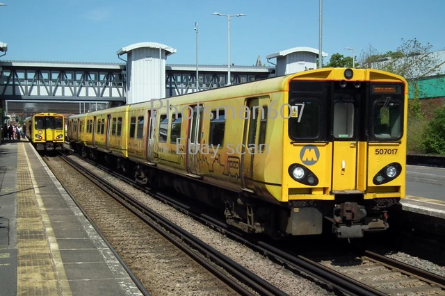 CLASS 507 507017, 3 car EMU, in MerseyRail Yellow at Hooton £0.95 ...