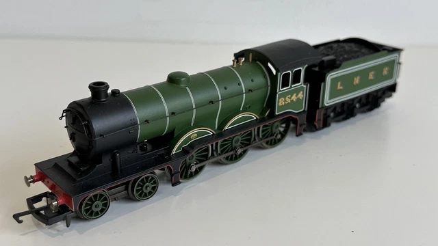 HORNBY OO GAUGE LNER 4-6-0 Class B12 8544 Steam Tender Locomotive £44. ...
