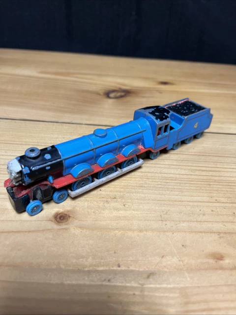 ERTL THOMAS THE Tank Engine & Friends Train - GORDON 2001. Some Wear. N ...