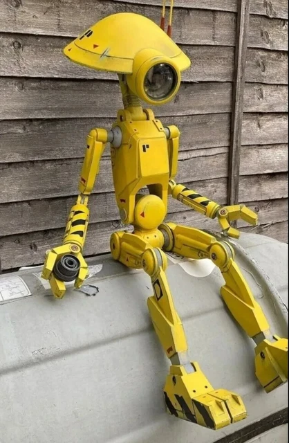 LIFE SIZE STAR Wars Pit Droid Poseable Full Scale Replica £250.00 ...