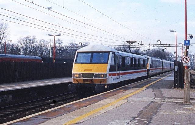 ORIG. 35MM RAILWAY Slide Class 91 90011 Bletchley 10 3 1990 + Copyright ...