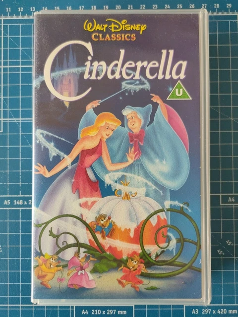 WALT DISNEY'S CINDERELLA (1st Classics Ed.) (PAL VHS) Includes all the ...