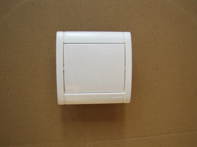 LEGRAND 84002 - Interrupteur va et vient simple Sagane Opalis blanc EUR ...