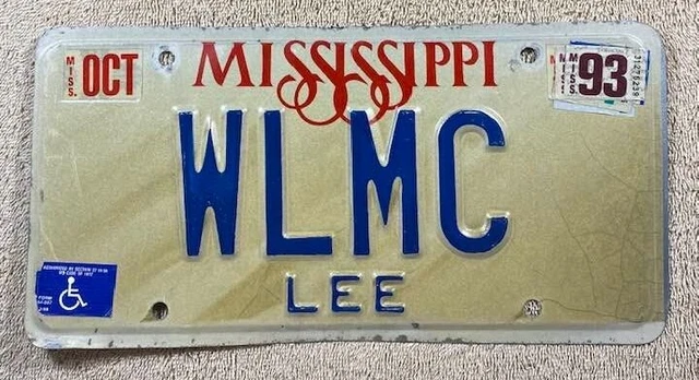 PLAQUE D'IMMATRICULATION VINTAGE vanité WLMC station de radio ...