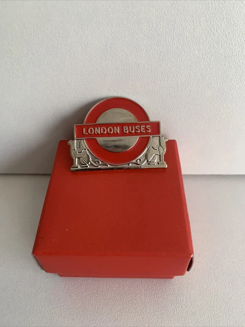 LONDON BUSES ENAMEL Pin Badge Logo Bus Transport Memorabilia £0.99 ...