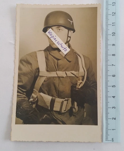 1 X REPRO Portrait Fallschirmjäger Paratrooper Knochensack Gurtzeug EUR ...