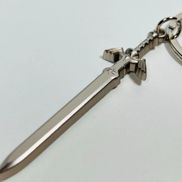 THE LEGEND OF Zelda: Tears of the Kingdom Master Sword Metal Keychain ...