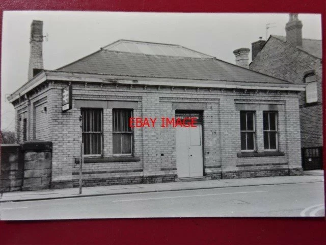 PHOTO DARKROOM - Orrell Railway Station 1985 Exterior EUR 5,63 ...