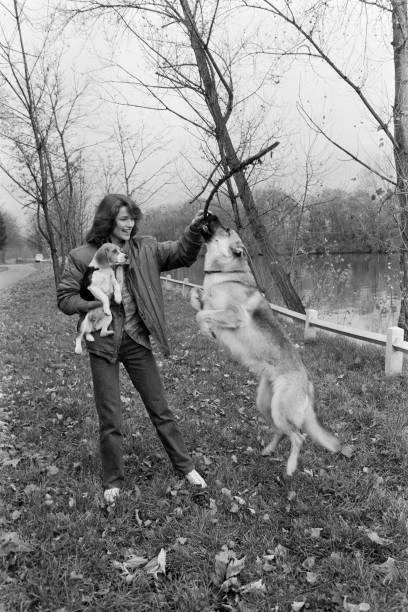 CHARLOTTE RAMPLING IN the garden of her house 1980 Old Historic Photo ...