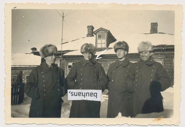 FOTO RUSSLAND WEHRMACHT Soldaten Fellmütze 2.WK (3319a) EUR 3,35 ...