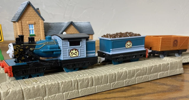 THOMAS FRIENDS TRACKMASTER Muddy Ferdinand Logging Loco Motorized Train ...