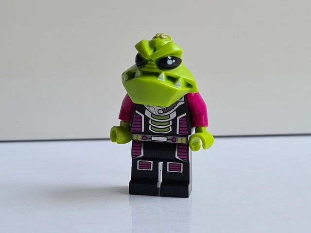 LEGO MINIFIGURE ALIEN Conquest ac003 Alien Trooper from sets 7049 7066 ...