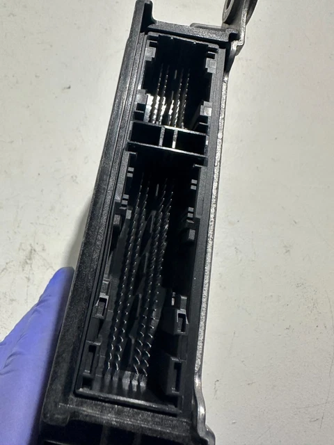 2016-2020 VOLVO S90 SRS Impact Control Module Computer Unit 31681525 ...
