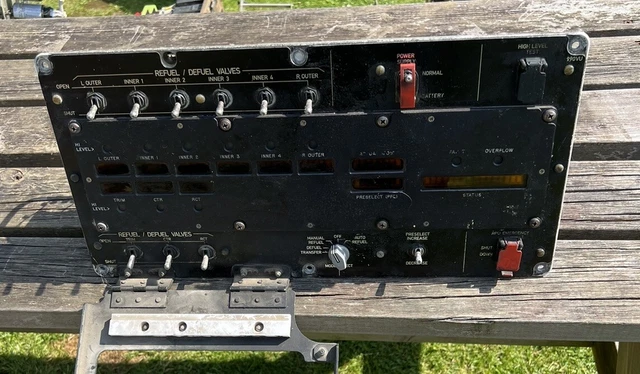 GENUINE BOEING-AIRBUS FUEL Control Panel Aviation-Aircraft £205.00 ...