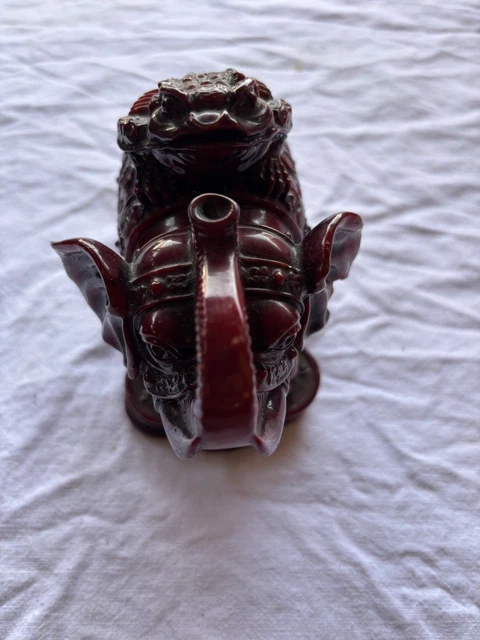 FENG SHUI ELEFANT mit Frosch und Münzen, Kunstharz Figur, rot-schwarz ...