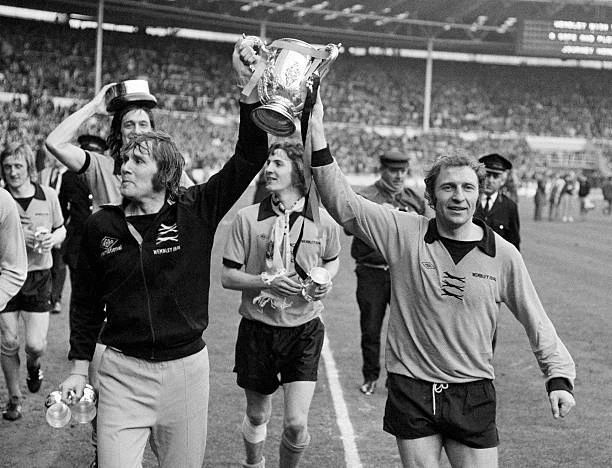FOOTBALL MIKE BAILEY Carries League Cup With David Wagstaffe 1974 OLD ...