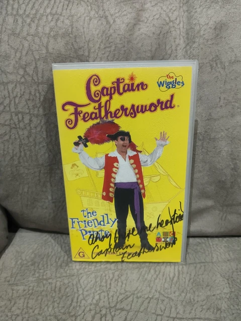 SIGNED CAPTAIN FEATHERSWORD VHS The Friendly Pirate ABC Kids Wiggles £ ...