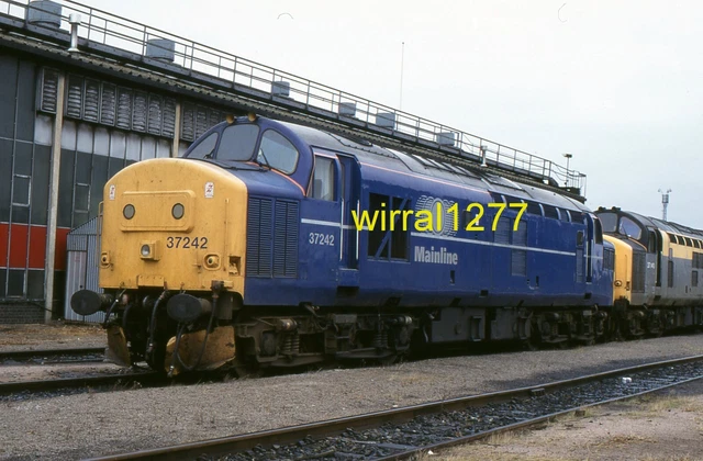 ORIGINAL RAILWAY SLIDE Class 37 37242 at Stratford 29.09.96 £4.75 ...
