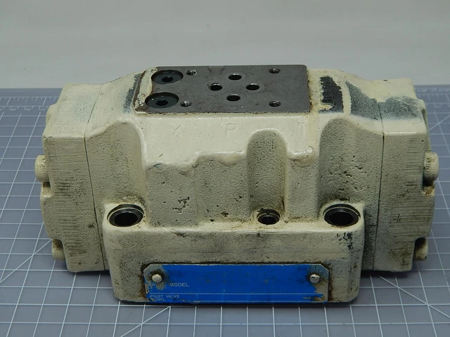 TOKIMEC DG3V-7-2C-10-JA8-SZ02-Z PILOT Operated Directional Control ...