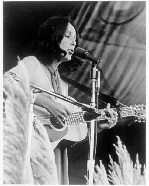 JOAN BAEZ 1970S Old Photo Band Singer Music Performer 2 EUR 6,52 ...