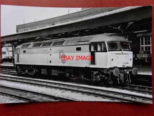 PHOTO CLASS 47 Loco No 47256 At Newport 1989 £2.00 - PicClick UK