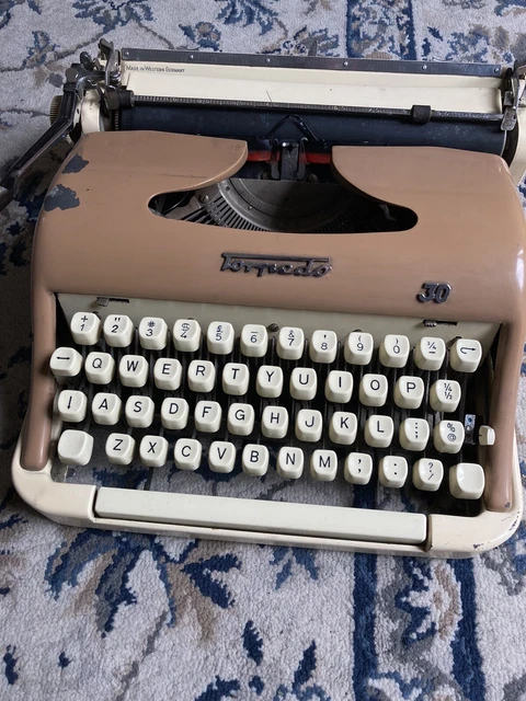 TORPEDO 30 TYPEWRITER Cursive Script Typeface Read Description £90.00 ...