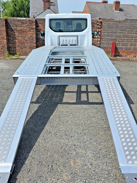 RECOVERY BODY ALUMINIUM Ramps Car Transporter Beavertail Chassis Cab ...
