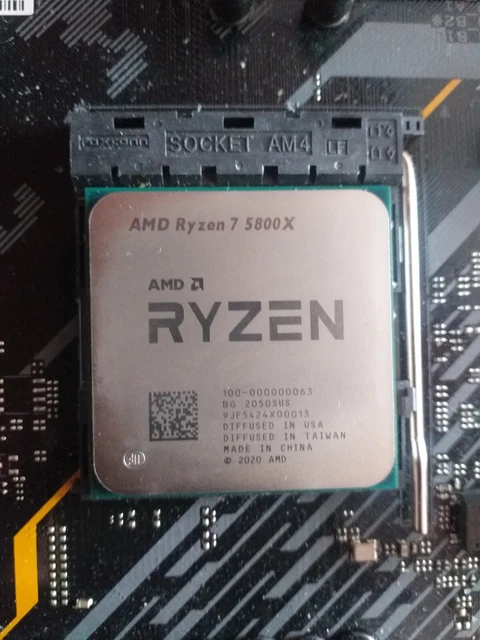 AMD RYZEN 7 5800X Desktop Processor (4.7GHz, 8 Cores, Socket AM4) Box ...