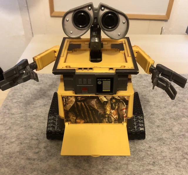 DISNEY PIXAR WALL-E Transforming Cube Robot Pop Out Figure Thinkway ...