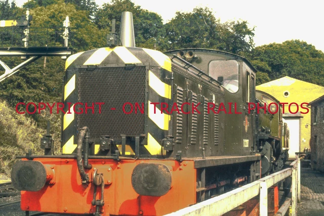 UK RAILWAY PHOTOGRAPH Of Class 04 Shunter D2207. Rm04-06 £1.70 ...