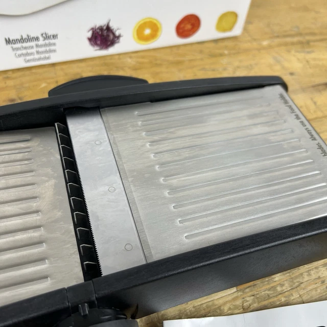 OXO GOOD GRIPS Chefs Mandoline Slicer, White, With Full Original ...