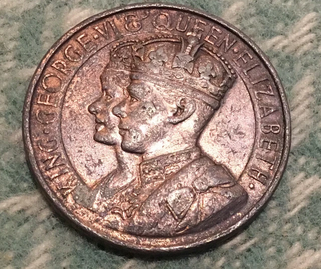 KING GEORGE V1 And Queen Elizabeth 1937 Medallion. £3.99 - PicClick UK