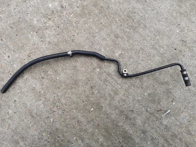 MERCEDES C CLASS C220 Saloon W203 Facelift Expansion Tank Pipe Hose £22 ...