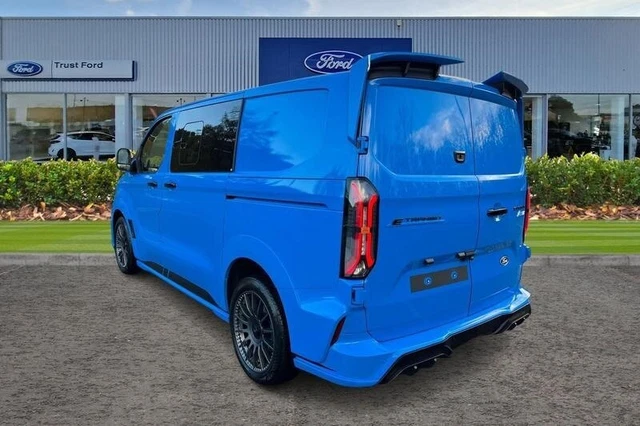 2025 FORD E-TRANSIT 320 MSRT AUTO L1 SWB RWD 65kWh 210kw / 285PS, DUAL ...