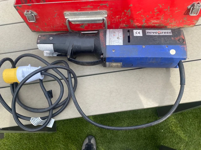 GEBERIT NOVOPRESS ECO 301 110v Mapress Pressfitting Jaws £100.00 - PicClick UK