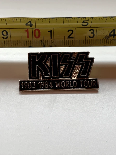 GENUINE ULTRA RARE Metal Kiss Pin Badge 1983 - 1984 World Tour 1.25 ...