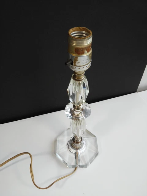 VINTAGE SMALL BEDSIDE Boudoir Clear Chunky Glass Prisms Lamp 12 in. $18 ...